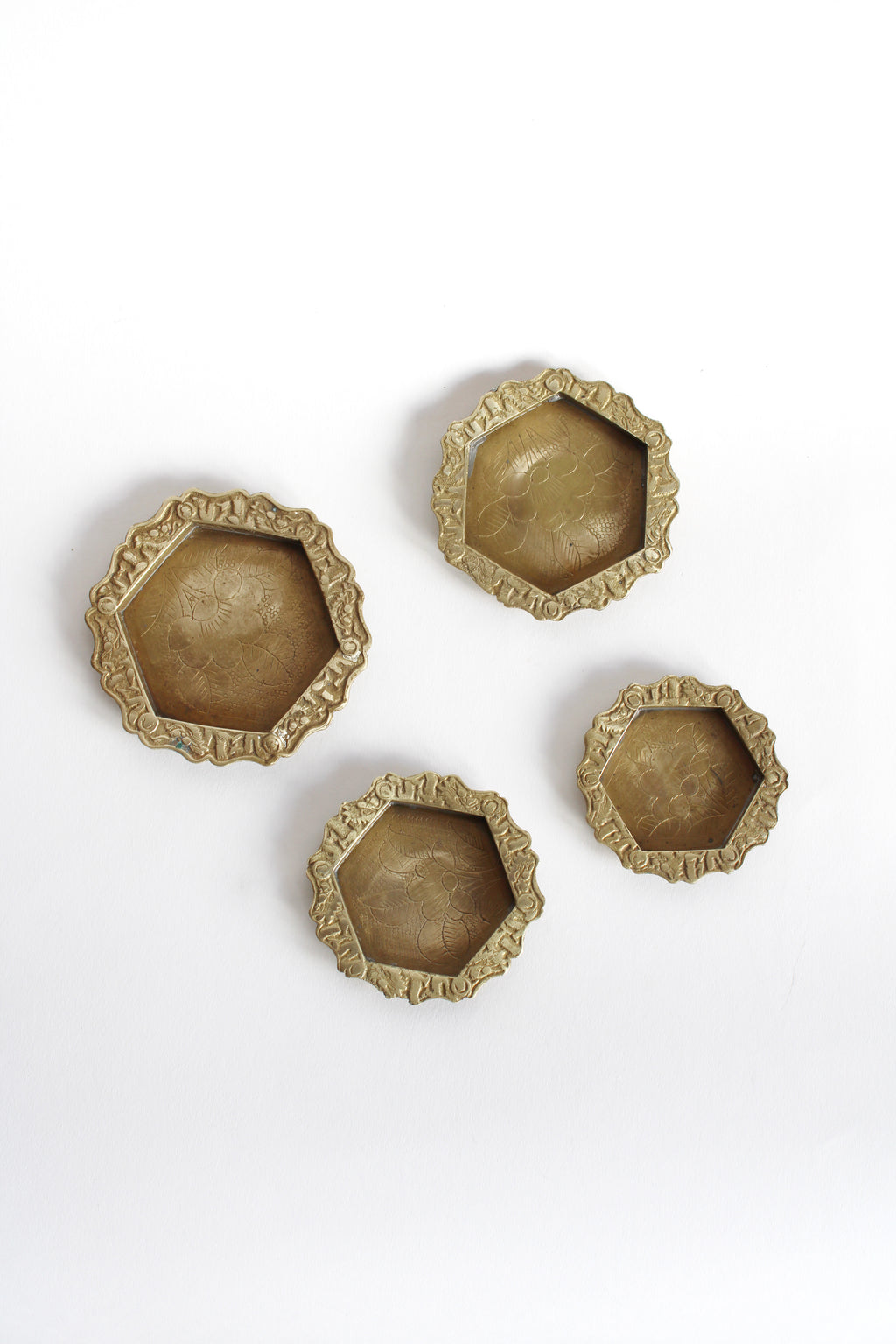 Set of Vintage Brass Dishes – Takara Design